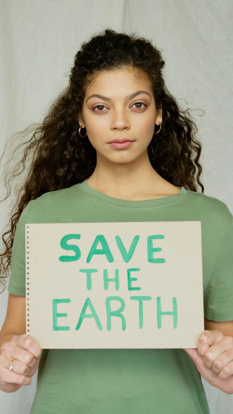 What Does an Environmentalist Do? | Envynature