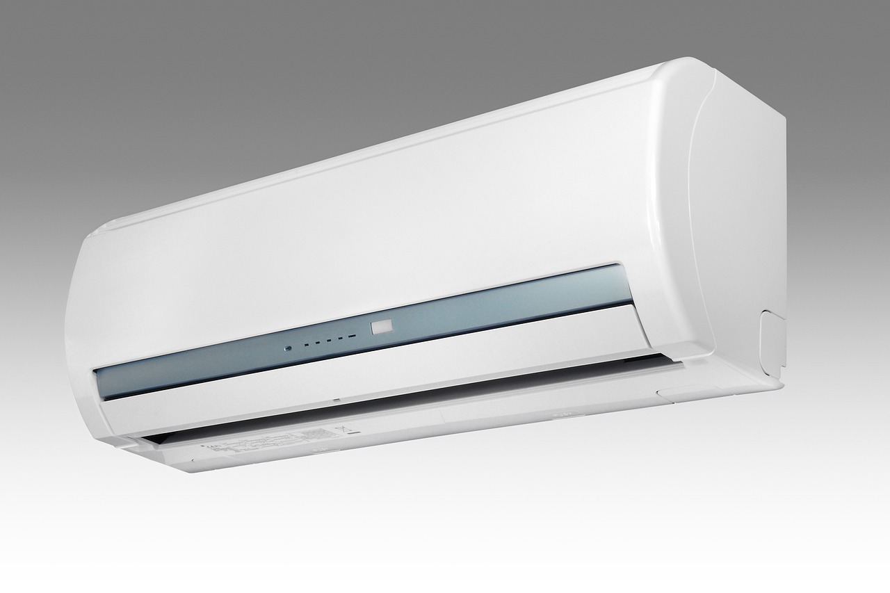 How to Survive Without Air Conditioning: Your Guide to Staying Cool ...